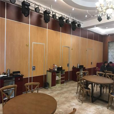 China Acoustic Wooden Movable Partition Wall System 65mm Ballroom Folding Partition for Hotel for sale