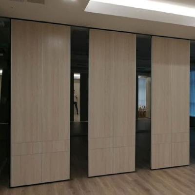 China Classical Style Exhibition Hall Mobile Movable Partition Walls With Soundproof for sale