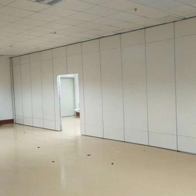 China Function Interior Office Portable Wood Movable Partition Walls With Aluminum Track System for sale