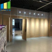 China Portable Folding Room Dividers 85mm Aluminum Movable Wall Partitions for Restaurants for sale