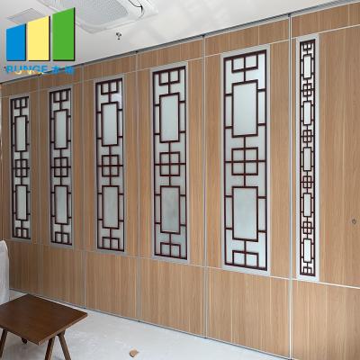 China Aluminum Folding Moveable Acoustic Partition Wall 65mm 85mm 100mm for Conference Hall for sale