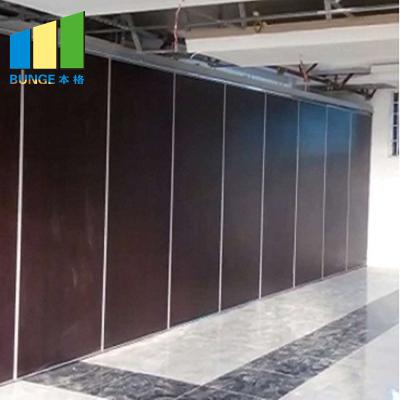 China Folding Acoustic Room Dividers Operable Movable Wall Partition 65mm 35dB for sale
