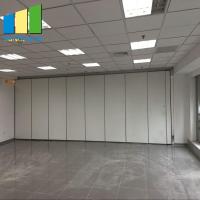 China Aluminum Folding Acoustic Partition Wall 65mm Thickness Movable Partition Door for Meeting Room for sale
