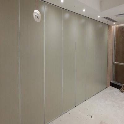 China Semi Automatic Movable Folding Partition Walls For Office Conference Meeting Room for sale