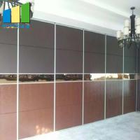 China Acoustic Sliding Folding Room Partition Dividers Soundproof Operable Wall System 56dB for sale