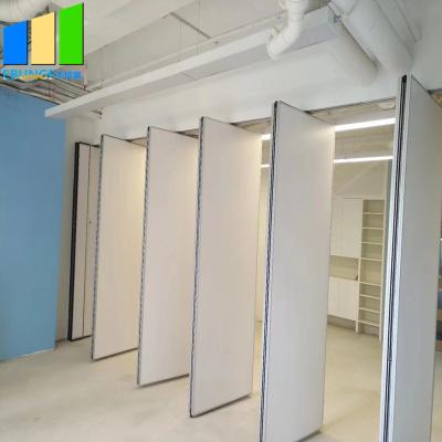 China 500 Width Sound Proof Partitions Folding MDF Partition Moving Wall With Aluminum Frame for sale