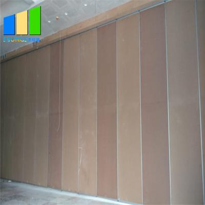 China Collapsible Wooden Sliding Folding Door Partition Wall 65mm 100mm for Banquet Hall Hotel for sale
