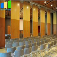 China Movable Partition Wall Folding Sliding Divider 65-100mm Thickness Sound Insulation 32-53dB for Conference Center for sale