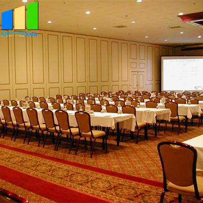 China Top Hung Acoustic Movable Partition 65-100mm Soundproof Folding Wooden Divider for Conference Center for sale