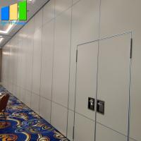 China Aluminum Folding Acoustic Room Divider 65mm Panel Height Up to 4000mm Portable Partition Wall for sale