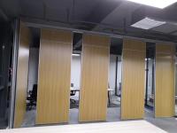China Modern Room Divider Folding Doors Acoustic Partition Wall For Banquet Hall for sale