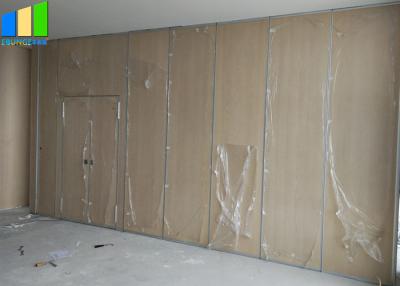 China Folding Partition Wall Acoustic Room Divider Movable Wall with Door 65mm to 100mm for sale