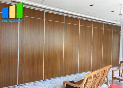 China Office Building Flexible Movable Sliding Sound Proof Partition - 65mm to 100mm Thickness with 20-50 dB Insulation for sale