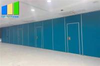 China Function Hall Foldable Acoustic Partition Panels 65-100mm Thickness with Movable Pass Door 20-50dB Sound Insulation for sale