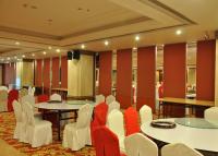 China Gypsum Eco-Protection Stainless Steel Partition Wall 500kg Capacity for Conference Room for sale