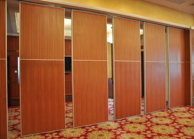 China Red Fireproof Acoustic Partition Wall 50mm Thick for Exhibition Halls for sale