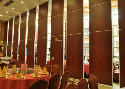 China Acoustic Movable Room Dividers Sandwich Panel Walls 36-42db Soundproof Single Double Door for sale