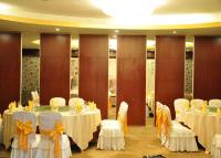 China Soundproof Movable Partition Wall 500kg Capacity for Conference Room Banquet Hall for sale