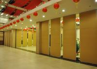 China 65mm Folding Office Partition Door Training Room Sound Deadening Panels 32-38db for sale