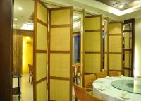 China Demountable Partition Folding Internal Doors  Stackable Acoustic Partitions for sale