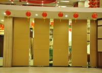 China 65mm Acoustic Aluminum Sliding Doors for Banquet Halls - 32-36 dB Sound Insulation, 2000-4000mm Height Range for sale