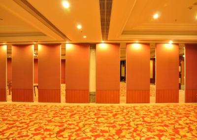China Aluminum Folding Partition Wall 500-1230mm Width 32-36dB Sound Insulation Manual Operation Hotel Room Divider for sale