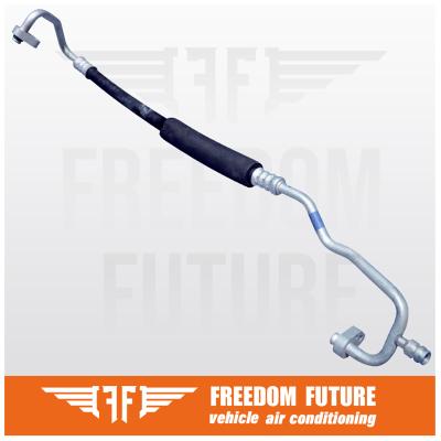 China 97762-2W501 OEM Discharge AC Hose For Hyundai Genesis SantaFe 2.4L 2012-2018 for sale