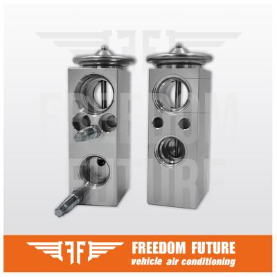 China 1668300284 AC Expansion Valve For 12-19 Mercedes Benz M Class GLE SLK for sale