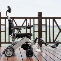 China 6km/H Portable Foldable Electric Wheelchair Lightweight Motorized Folding Wheelchair With Patented Design for sale