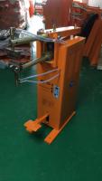China Small Pedal Type Wire Rack Shelf Mesh Row Resistance Spot Welding Machine for sale