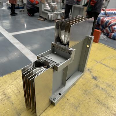 China Plug In Busway Box With Circuit Breaker Aluminum Busbar Trunking For Pipeline System for sale