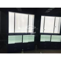 China ODM Glass Vapor Shop Furniture Display With T4 LED Lighting for sale