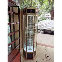 China 300*300*2000mm Tower Hexagonal Glass Display Showcase Titanium Alloy OEM for sale