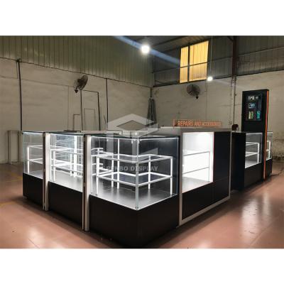 China 4000mm Long Mobile Phone Display Showcase 3000mm Width 10mm Thick Tempered Glass for sale