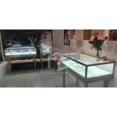 China 1200mm Long Elegant Jewelry Shop Furniture Display Counter Design 1050mm High ODM for sale