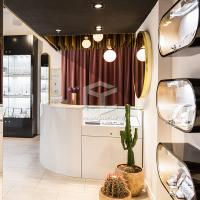 China T4 Led Light Dedicated Jewellery Store Showcase TUV Diamond Jewelers Display for sale