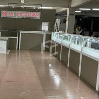 China Electroplated Jewellery Shop Furniture Lockable Jewellery Display Cabinet for sale