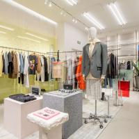 China Lady Garmen Metal Diplay Stands For Clothes Store Display Furniture for sale