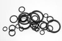 China NBR Sealing O-Rings 70-90 Shore Hardness Black Wear Resistant for Oil and Fuel Systems for sale