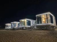 China Movable Storage Container House Aluminum Plate Prefab Capsule Hotel Cabin for Camping for sale