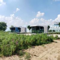 China China factory modern luxury oem G75/ G85 /G115mobile outdoor hotel portable modular prefabricated space capsule house for sale