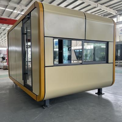 China Hotel Outdoor Space Capsule Full King Apple Cabin Mobile Room with Aluminum Material for sale