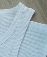 China Men's Solid Color Fitting Tank Top 65% Polyester 35% Cotton Waffle Fabric 250-270GSM for Casual Daily Wear for sale