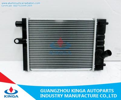 China 2008 Toyota Automobile Radiator for HIACE OEM 16510 - 30010 PA 26 / MT Silver for sale