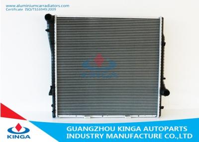 China 1439104 Auto Parts Radiators For BMW X5 E53 2000 - 03 MT Plastic Tank for sale