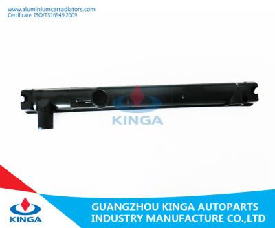 China Header Radiator Plastic Tank Replacement For Totota Hilux LN147 / LN8# / 9# / 10# / 11# AT for sale