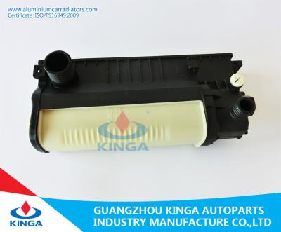 China Left Inlet Water Radiator Plastic Tank Replacement Bwm 316/318/520/525i MT Transmission for sale