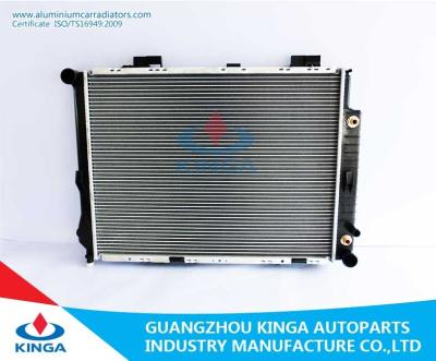 China High Performance Auto Spare Parts Aluminum Benz Radiator W210 / E200 / E280 / E320'95-00 AT for sale