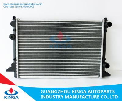 China BRAZED Aluminium Car Radiators FOR VOLKSWAGEN PASSAT 1.8I/2.0I' 1993 MT for sale