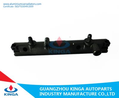 China Radiator Plastic Tank For Suzuki Swift 1.3L' 96-01At OE:91173911/17700-50G00 for sale